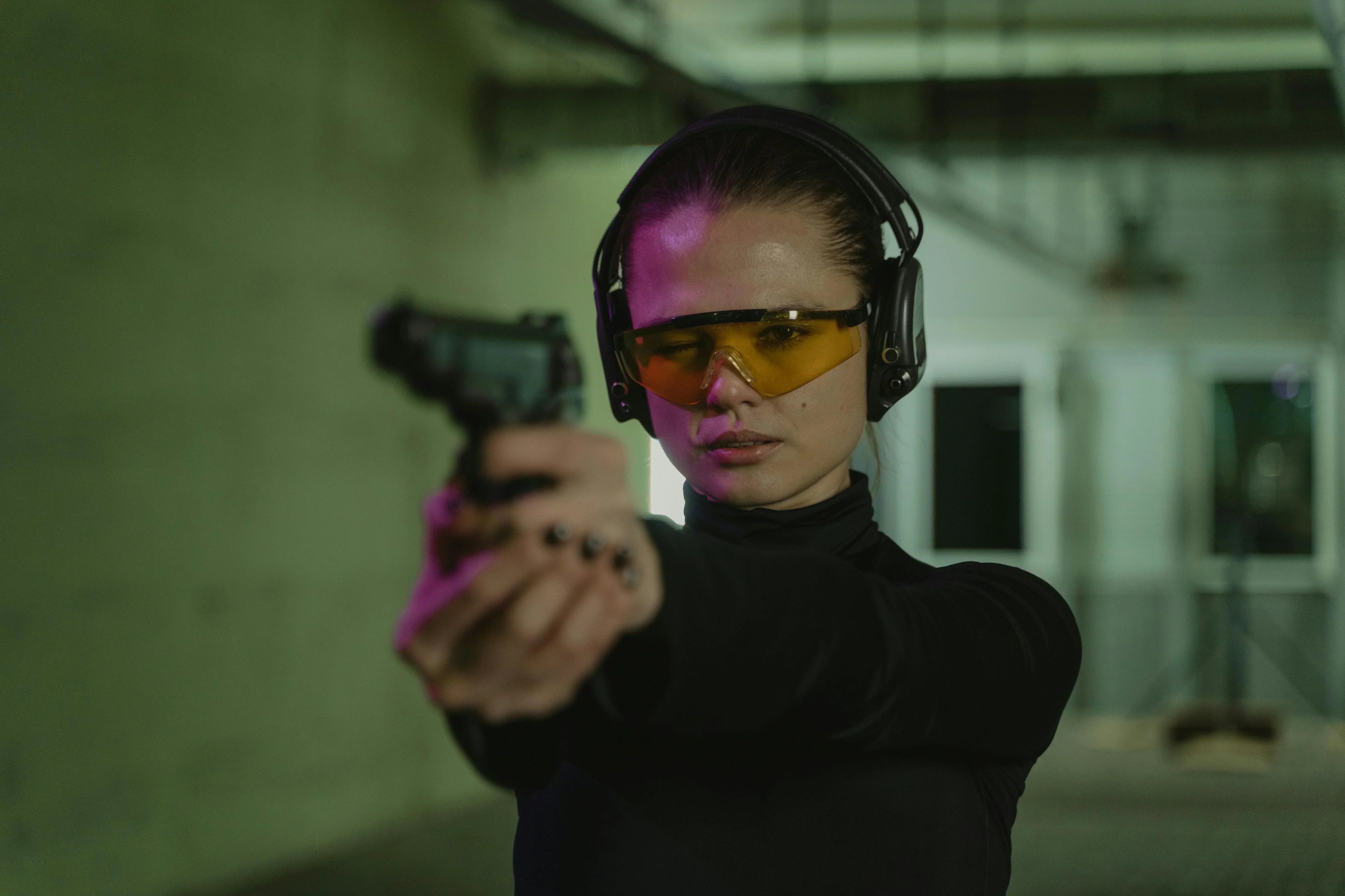 Lead dust at the shooting range: essential protective measures